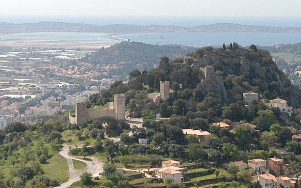 2400 ans d'histoire - Ville d'Hyères les Palmiers